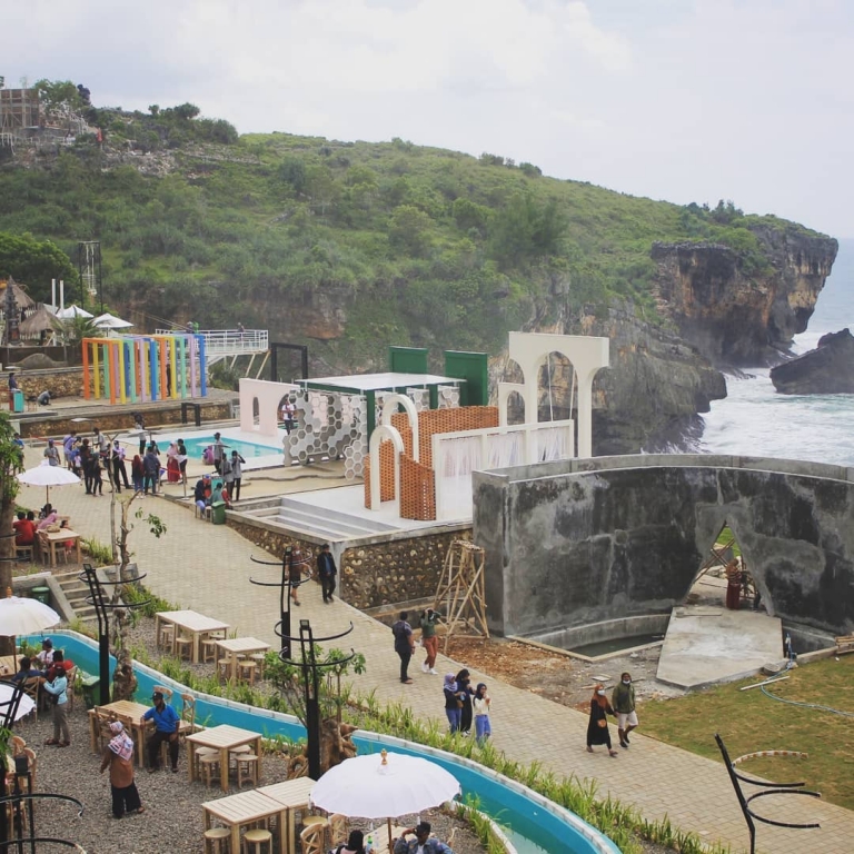 HeHa Ocean View, Wisata Eksotis di Tepi Pantai Gunung Kidul - De Jogja ...